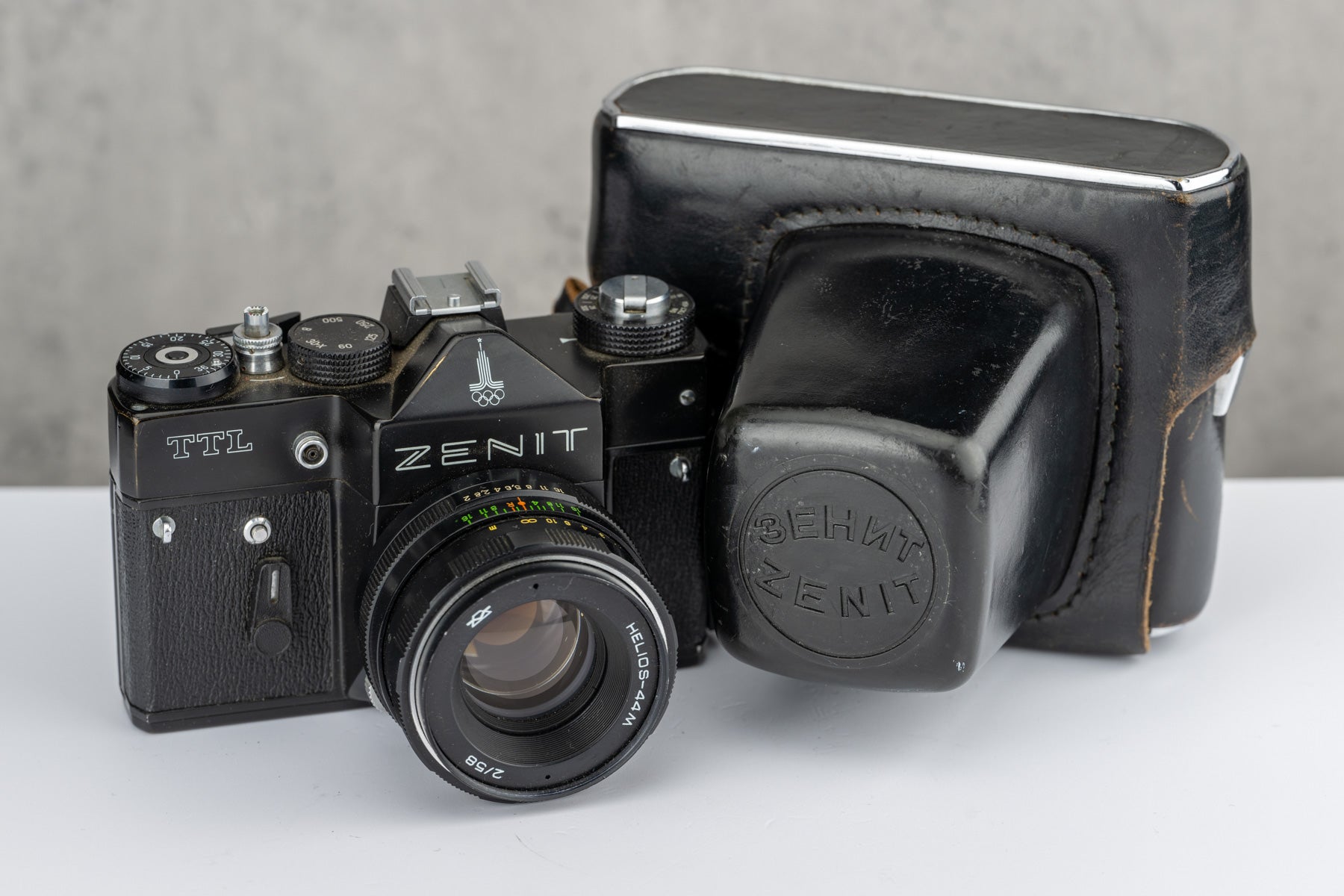 Used Zenit TTL & Helios-44m 58mm f/2 35mm SLR | Bass & Bligh